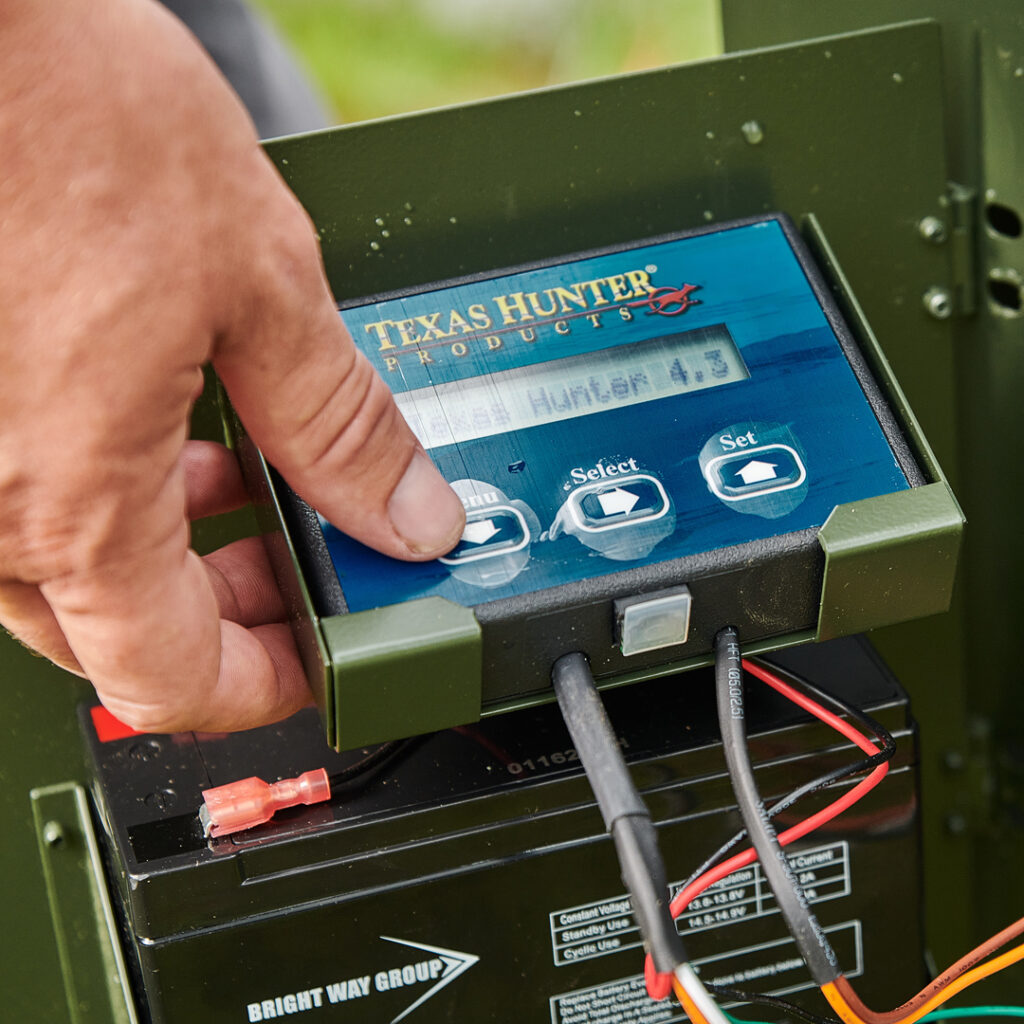 7 Astonishing Tips for Using a Fish Feeder to Grow Bigger Fish Faster